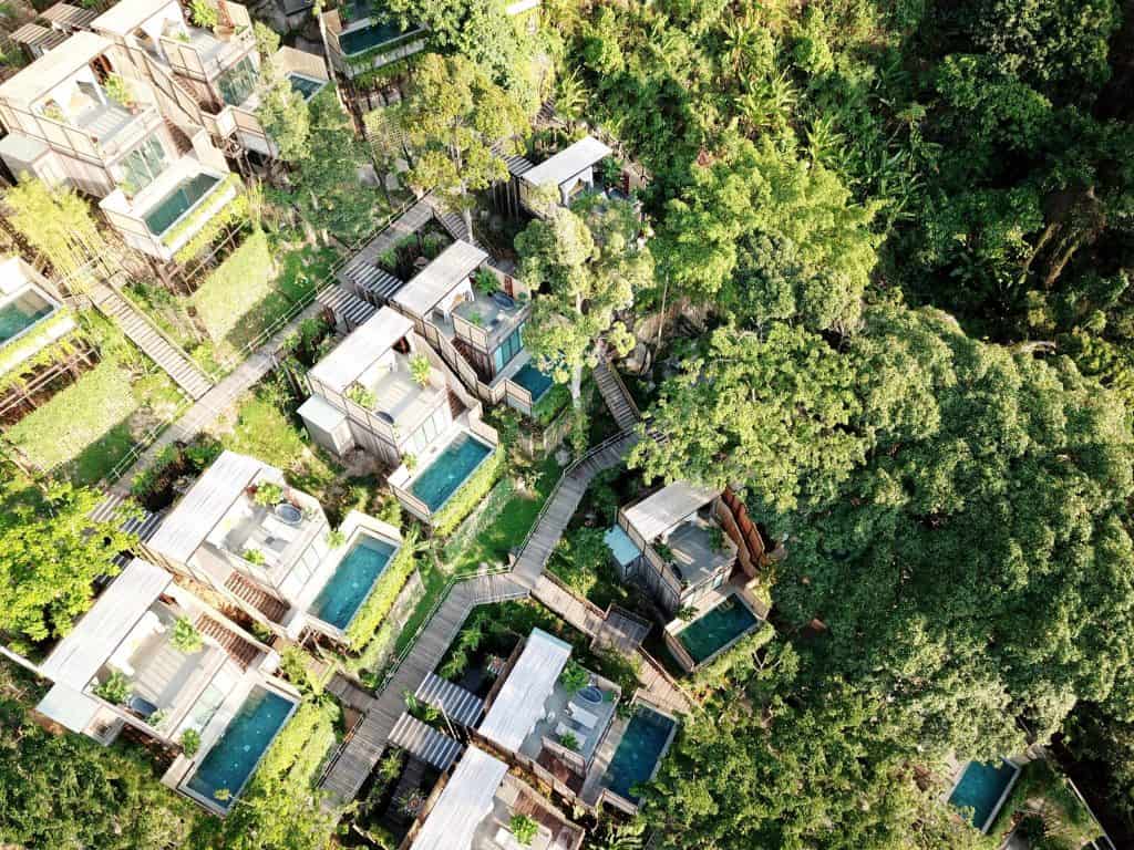 Dinso Resort - Phuket Island Guide